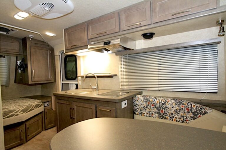 15 Best Small Camper Trailers with Bathrooms [2023 ] – RVBlogger