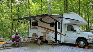 22 Best Tips for Full Time Living in a Camper – RVBlogger