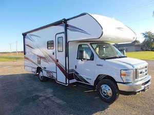 10 Best Small Class C RVs Under 25 Feet – RVBlogger