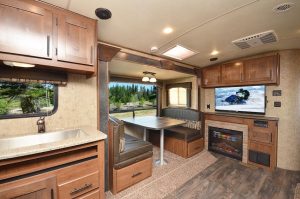 10 Best 4 Season Travel Trailer Brands – RVBlogger