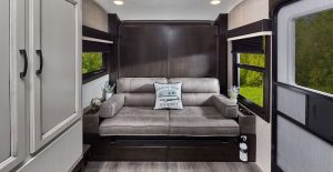 10 Best Travel Trailers with Murphy Beds – RVBlogger