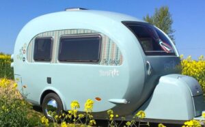 15 Best Small Camper Trailers with Bathrooms [2023 ] – RVBlogger