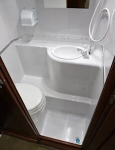 How Are RV Wet Baths and RV Dry Baths Different? – RVBlogger