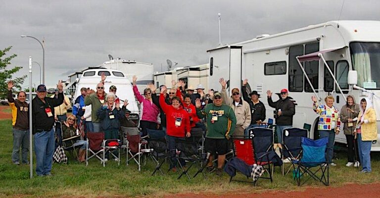 10 Best RV Clubs for Seniors – RVBlogger