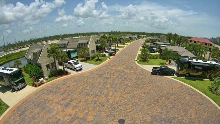 25 Best Luxury RV Resorts Across the USA! – RVBlogger