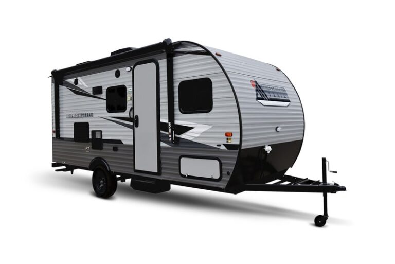 7 Best Used Travel Trailers Under 4000 lbs – RVBlogger
