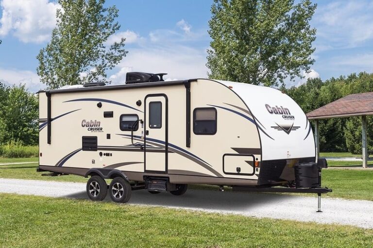 7 Best Used Travel Trailers Under 4000 lbs – RVBlogger