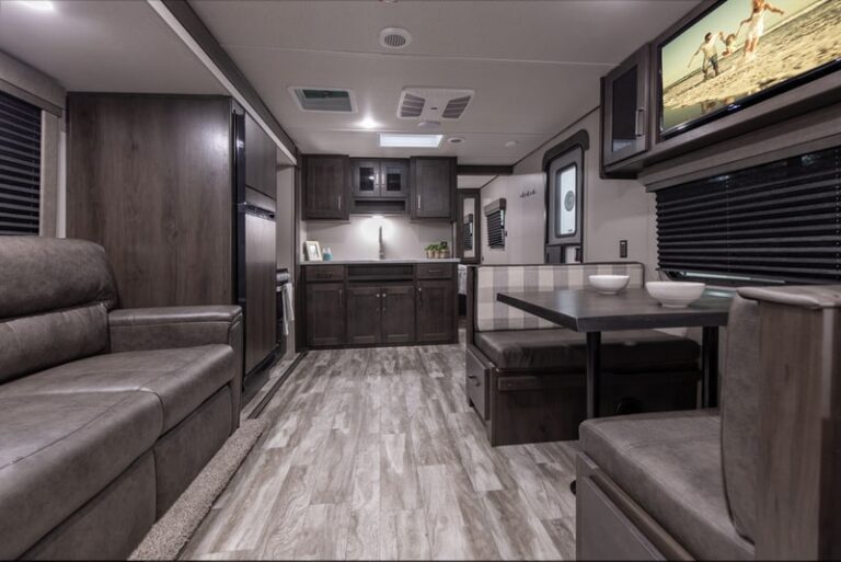10 Best Travel Trailers with Outdoor Kitchens – RVBlogger