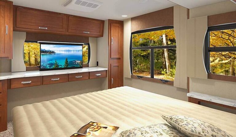10 Incredibly Unique Travel Trailer Floor Plans – RVBlogger