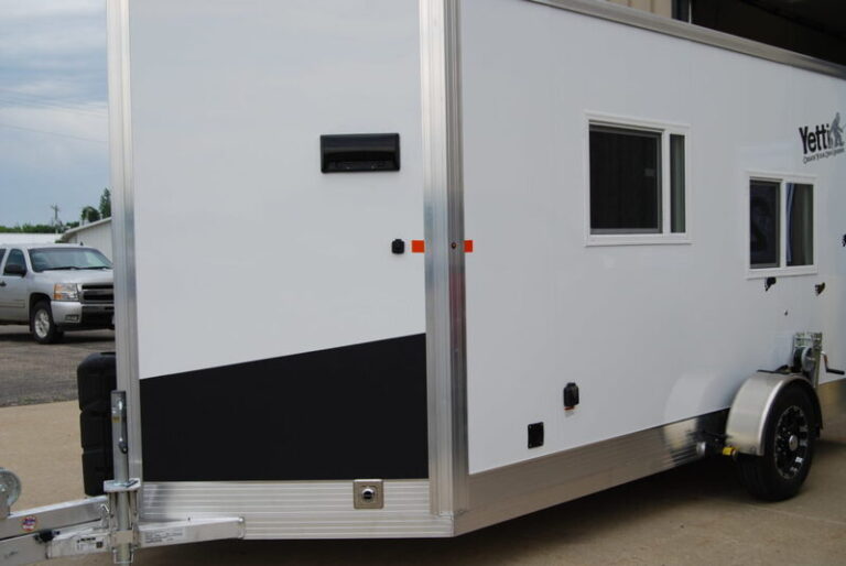 5 Best Fish House RVs for Ice Fishing – RVBlogger