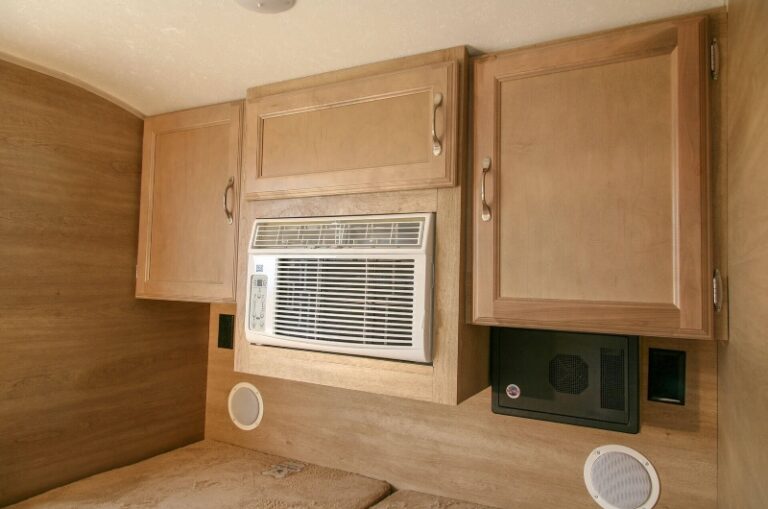 20 Best Campers to Tow With an SUV – RVBlogger