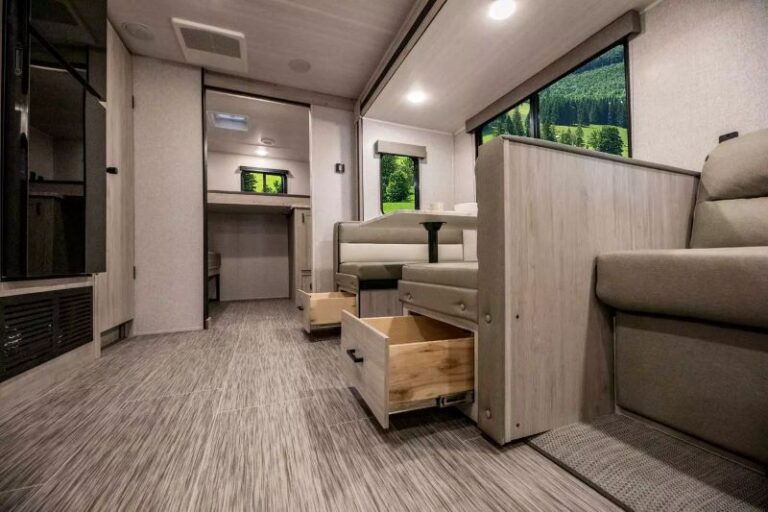 10 Best Travel Trailers with Outdoor Kitchens – RVBlogger