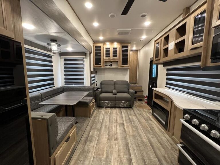 10 Best Half Ton 5th Wheels in 2025 – RVBlogger