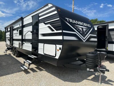 10 Best Travel Trailers with 2 Bedrooms – RVBlogger