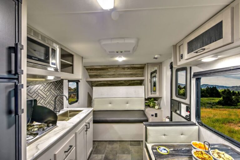 10 Best Travel Trailers with Outdoor Kitchens – RVBlogger