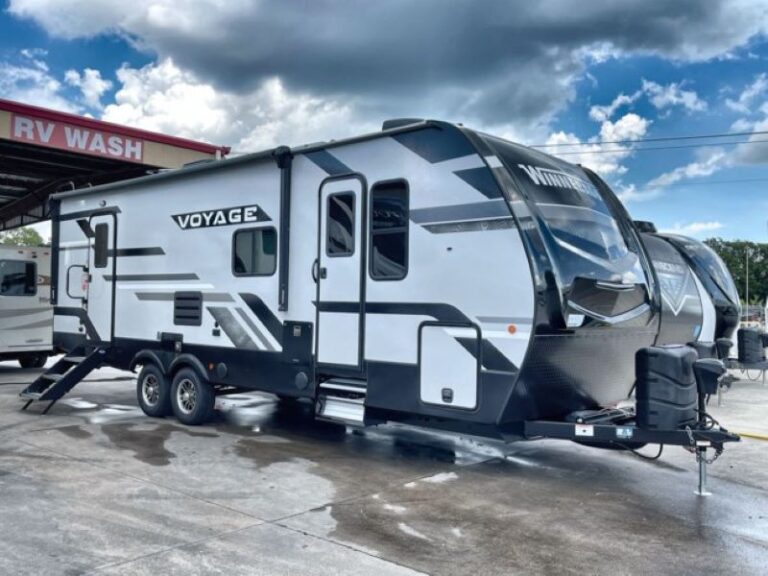 7 Best Used RVs and Campers for Tall People – RVBlogger