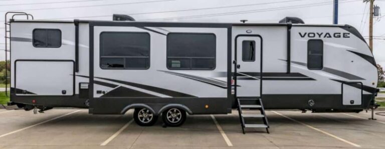 10 Best Travel Trailers with 2 Bedrooms – RVBlogger