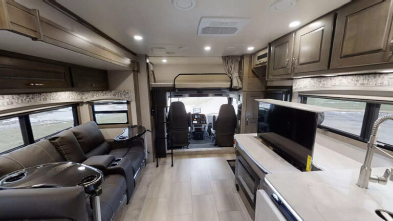 8 Awesome Class C RVs with Bunk Beds – RVBlogger
