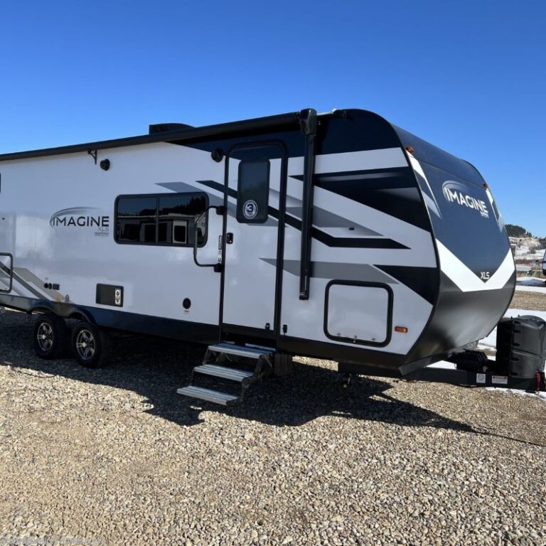 10 Best Travel Trailers with Murphy Beds – RVBlogger