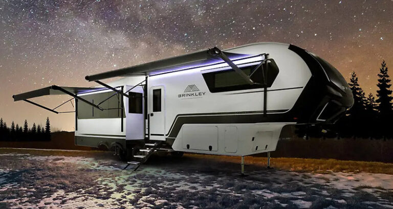 6 Amazing Luxury Fifth Wheel Campers for 2025 - RVBlogger