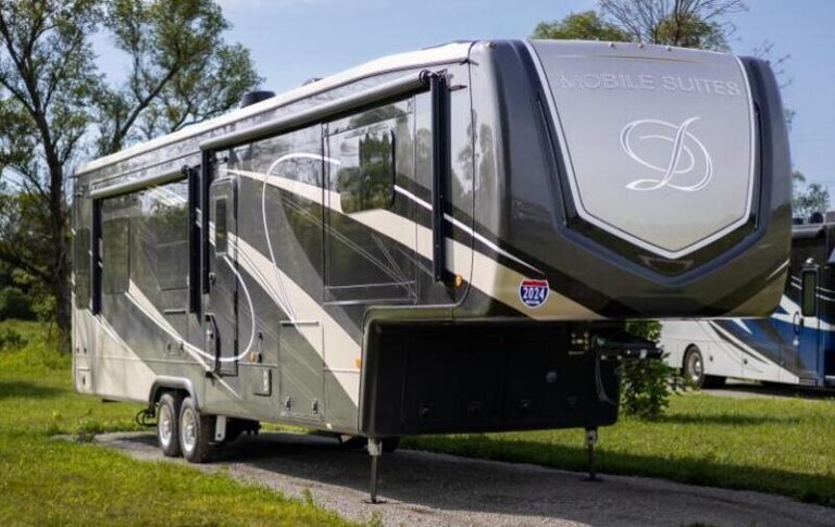6 Amazing Luxury Fifth Wheel Campers for 2025 - RVBlogger