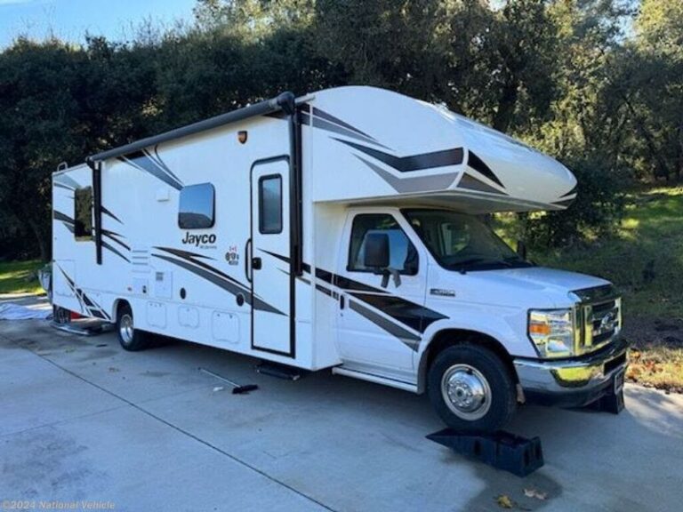 10 Best RVs for Cold Weather Camping – RVBlogger